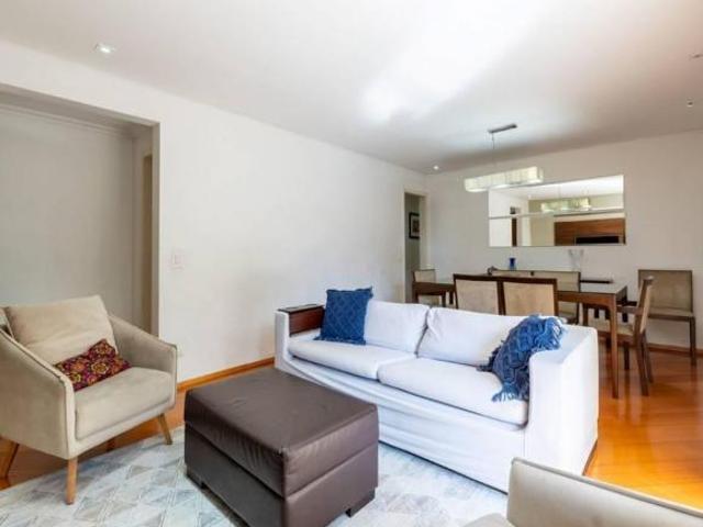 Apartamento Alto Padrão de 115m² com 3 Quartos e 2 Vagas à Venda no Campo Belo