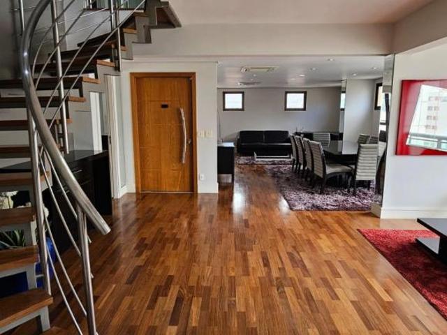Apartamento alto padrão Duplex, em ponto nobre nos Jardins