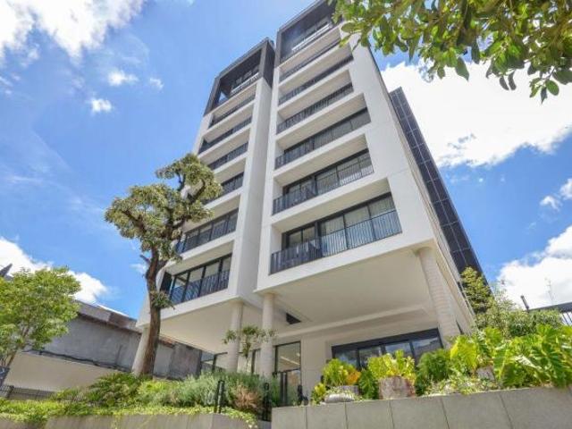 Apartamento alto padrão duplex no Batel VAZ