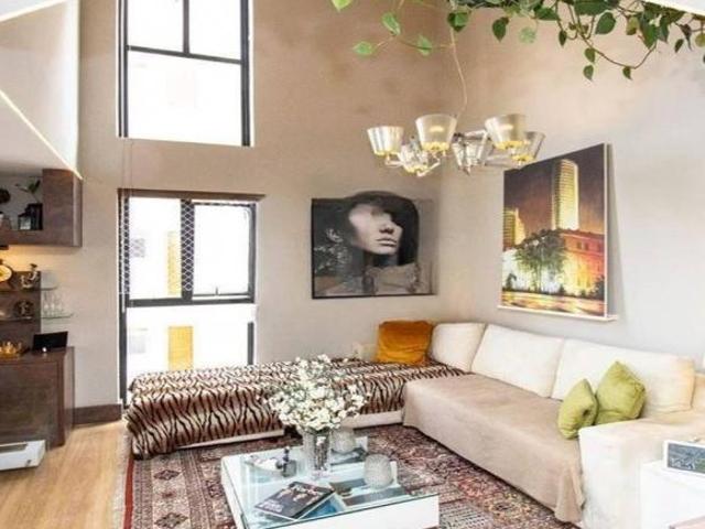 Apartamento Alto Padrão Duplex na Vila Nova Conceição de 1 Quarto com 1 Vaga 90m² à Venda