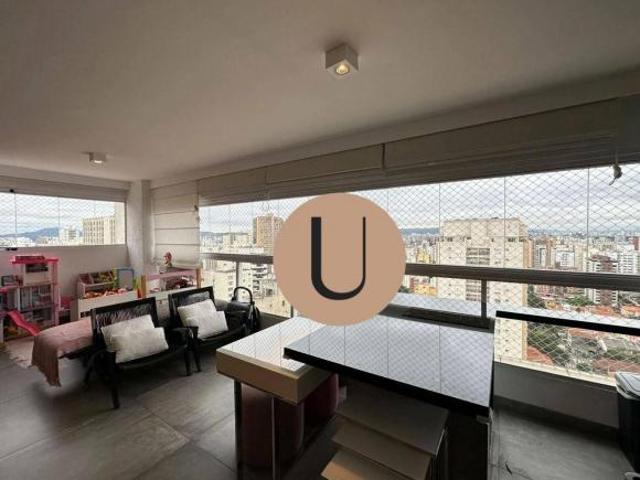 Apartamento alto padrão, e 3 suítes – Perdizes