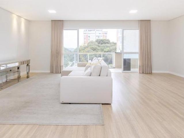 Apartamento Alto Padrão Ecoville – Condomínio Club