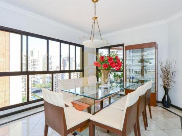 Apartamento alto Padrão em Vila Mascote! Com 359 m², 4 quartos sendo 4 suítes e 6 vagas de garagem