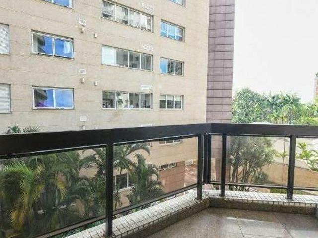 Apartamento Alto Padrão em Vila Nova Conceição 260m2