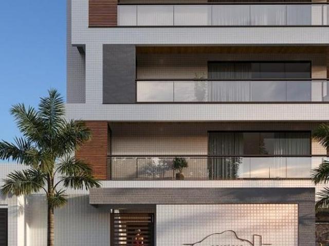 Apartamento alto padrão em Caiobá, 3 dormitórios
