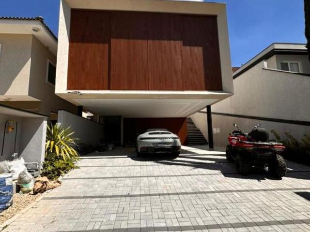 Apartamento Alto Padrão em Condomínio Aruã