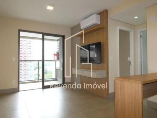 Apartamento Alto Padrão em Moema de 1 Quarto com 1 Vaga 44m² à Venda