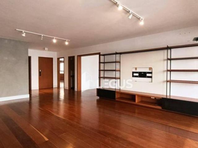 Apartamento Alto Padrão em Pinheiros | 234m² | 3 Vagas Demarcadas | Venda e Locação | Lazer Completo