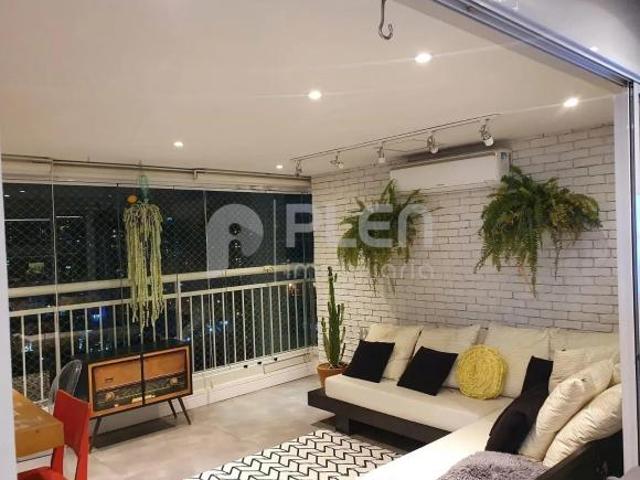 Apartamento alto padrão em Santa Teresinha 120m2