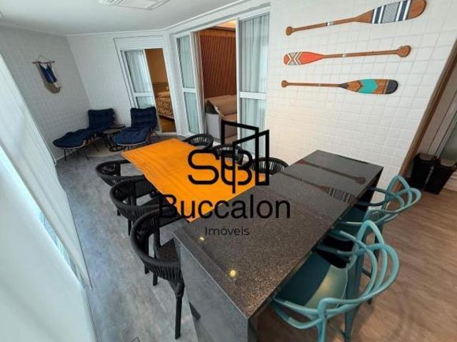 Apartamento Alto Padrão — Gonzaga, Santos/SP | 122 m² • 3 Suítes • Varanda Gourmet • 3 Vagas de Gara