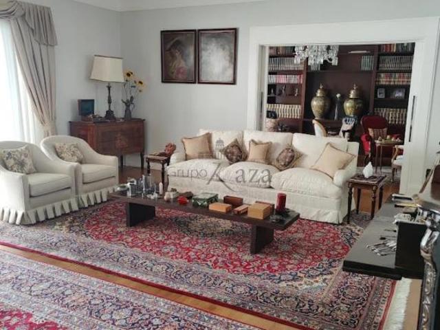 Apartamento alto padrão Jardim Paulistano 4 Suites 585m²