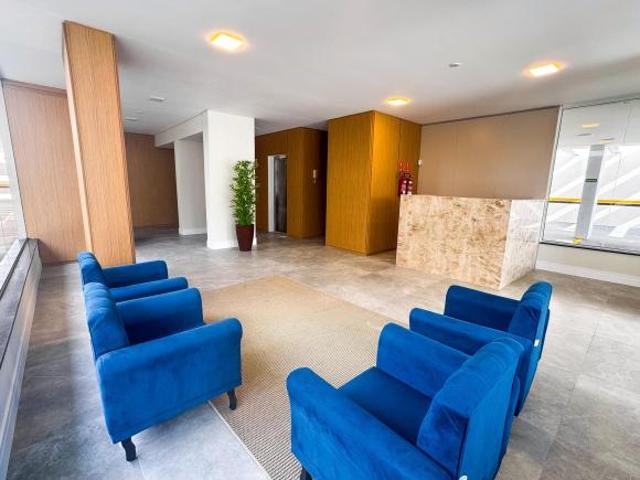 Apartamento alto padrão na praia central com vista mar e 3 suítes