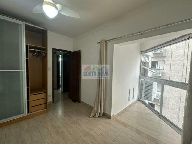 Apartamento alto padrão na quadra da praia com 220 m² e 4 dormitórios na Aparecida