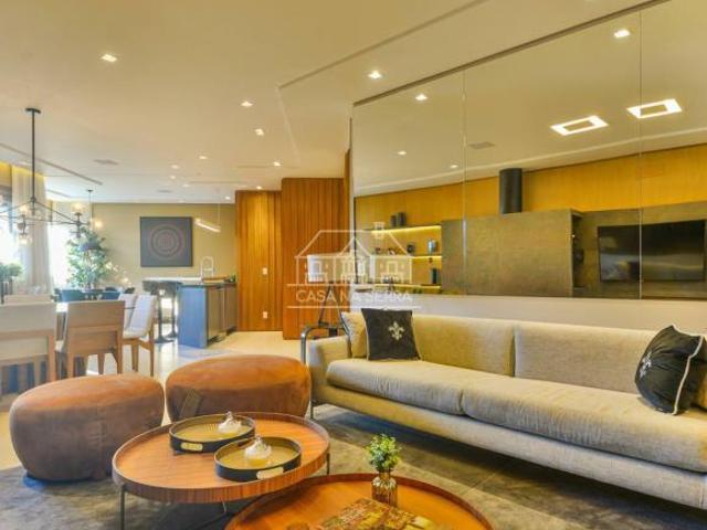 APARTAMENTO ALTO PADRÃO NO CENTRO