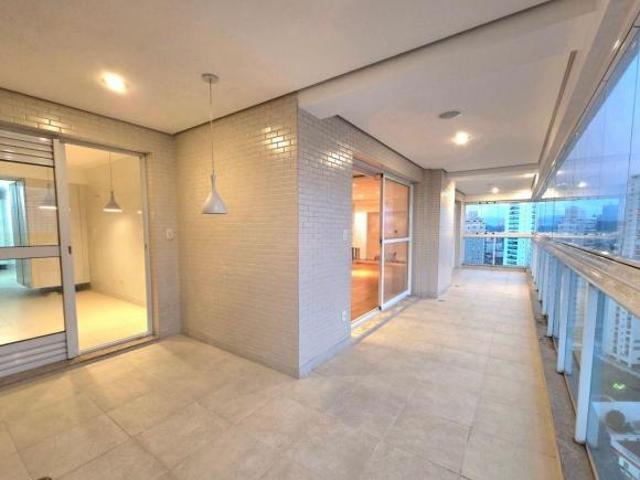 Apartamento Alto Padrão no Embaré