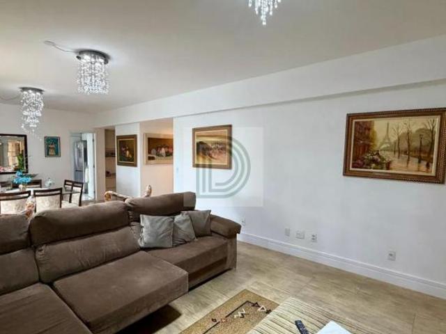 Apartamento Alto Padrão no Jardim Arpoador | 231 m² | 3 Suítes | Mobiliado