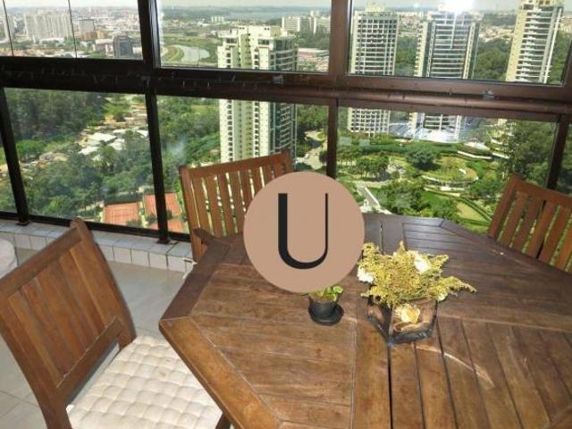Apartamento Alto Padrão no Melhor Condomínio do Morumbi – Villaggio Panamby 3 Suítes e Sala amplia