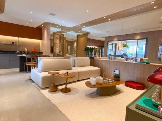 Apartamento Alto Padrão no Setor Bueno