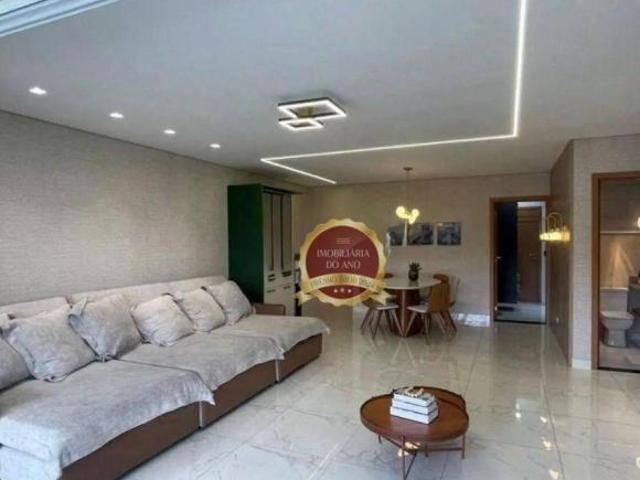 Apartamento Alto padrão porteira fechada com 3 suítes e 3 vagas de garagem demarcadas