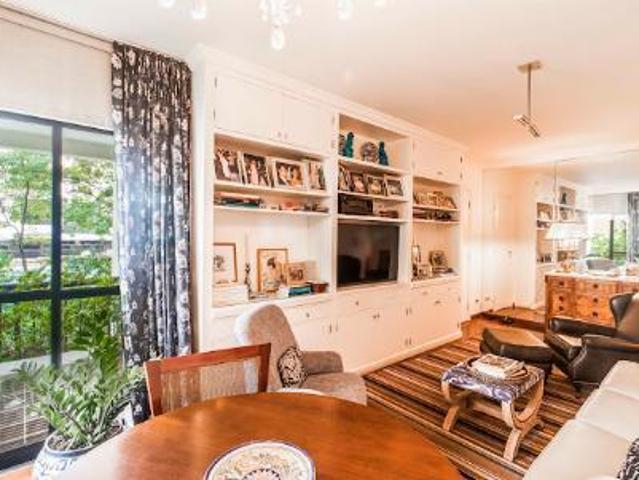 Apartamento alto padrão semi mobiliado p/venda c/96m2 02 suites Itaim Bibi