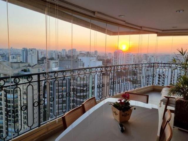 APARTAMENTO ALTO PADRAO
