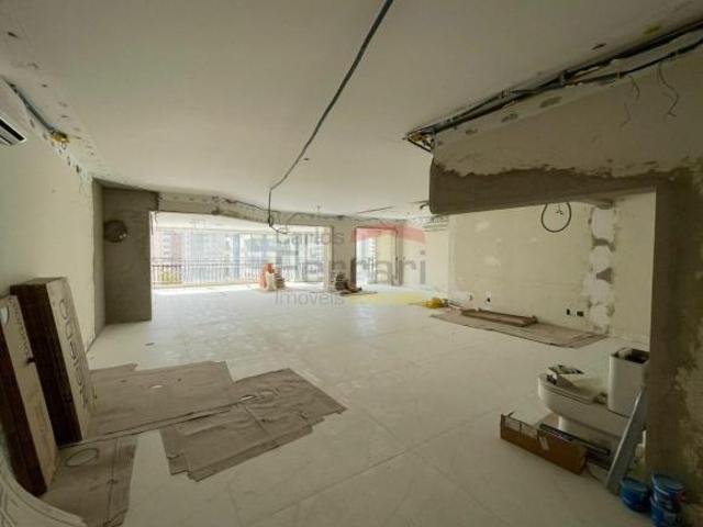 Apartamento Alto Padrão Reformado | 4 Suítes | Sacada Gourmet | 4 Vagas ? Alto de Santana
