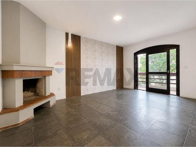 Apartamento Alugar, 3 Dormitórios localizado em Bom Fim, Santa Maria, Rio Grande do Sul, 97010001 | Brasil