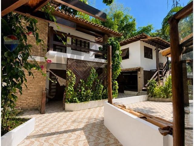 Apartamento Alugar, 1 Dormitórios localizado em rua dos coqueiros, 774, Arraial, Bahia, 4581000 | Brasil