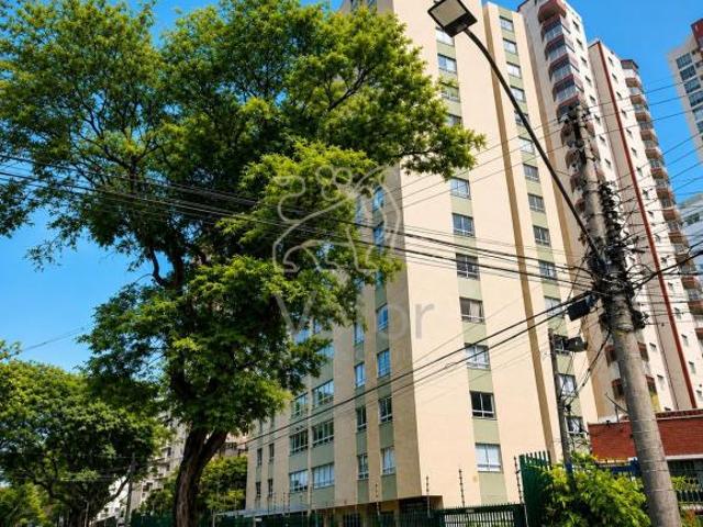 Apartamento Amplo 3 dormitórios à Venda no Água Verde  Edifício Hugo Miró