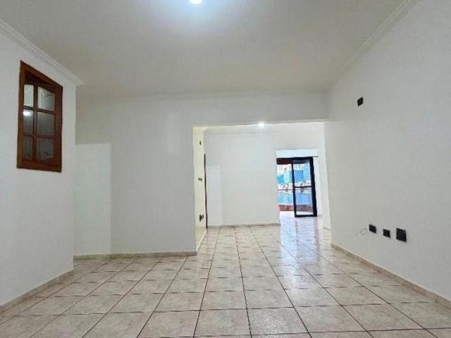 Apartamento Amplo 3 Quartos no Canto do Forte, 130m², 2 Vagas – Localização Privilegiada Próxima à P