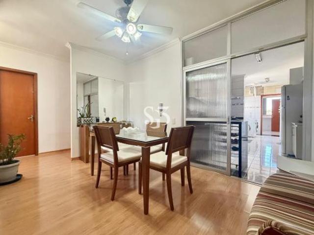 Apartamento Amplo à Venda na Vila Itapura, Campinas: Espaço, Conforto e Localização Privilegiada!