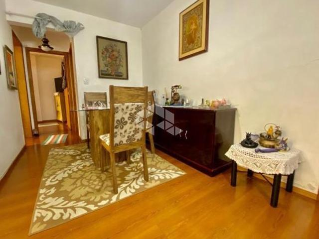 Apartamento amplo á venda no Bairro Fátima