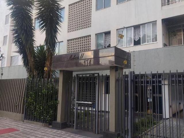 Apartamento amplo à venda no Cristo Rei