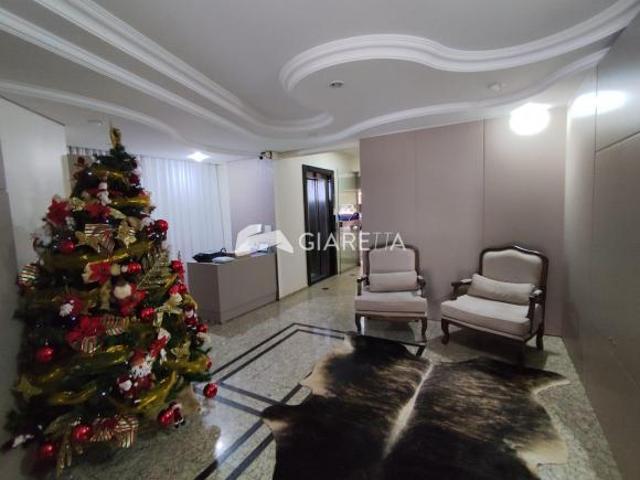 Apartamento amplo à venda no EDIFÍCIO DUOMO, CENTRO, TOLEDO PR