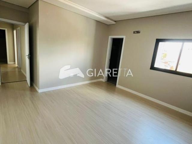 Apartamento amplo à venda em excelente localização, CENTRO, TOLEDO PR