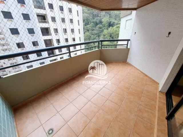 Apartamento amplo com 3 dormitórios 100 metros da Praias das Pitangueiras e da Praia da Enseada com