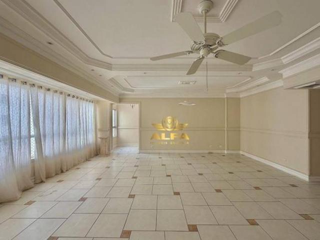 Apartamento amplo com 3 dormitórios com suíte master na Praia das Pitangueiras – Alfa Imóveis Guaruj