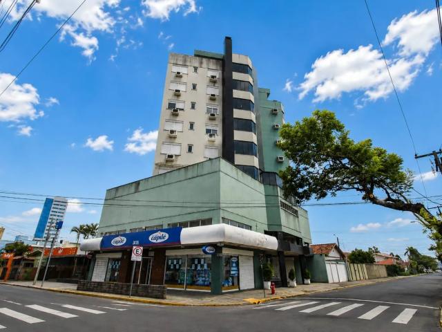 Apartamento amplo com 3 dormitórios e suíte no Bairro São José em São Leopoldo, perto do Centro e d