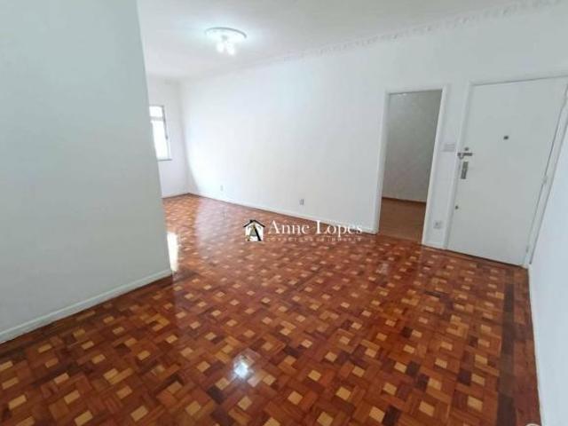 APARTAMENTO AMPLO COM 3 DORMITÓRIOS NA POMPÉIA! GARAGEM FECHADA! NO TERCEIRO ANDAR DE ESCADAS! A