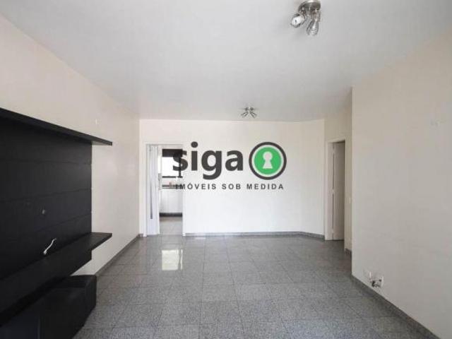 Apartamento amplo com 3 quartos no Morumbi para viver com conforto