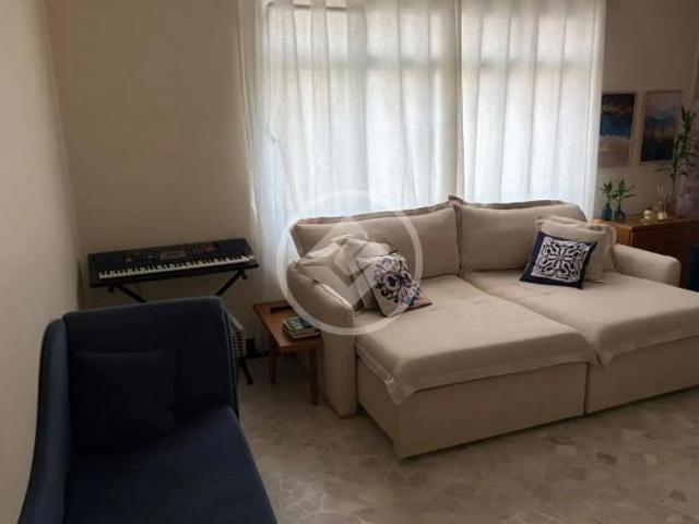 Apartamento amplo com 3 quartos no Campo Grande em Santos