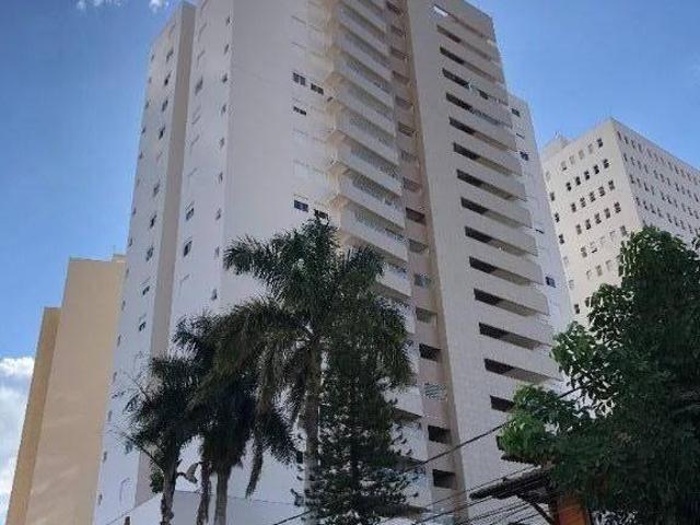 Apartamento amplo com 3 quartos à Venda Melo