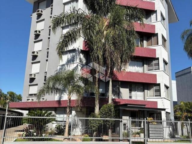 Apartamento amplo com 2 dormitórios e vaga de garagem