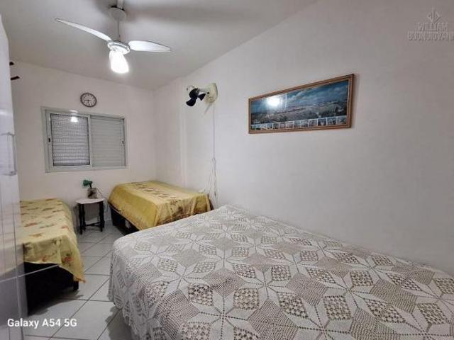 APARTAMENTO AMPLO COM 2 QUARTOS E VISTA MAR