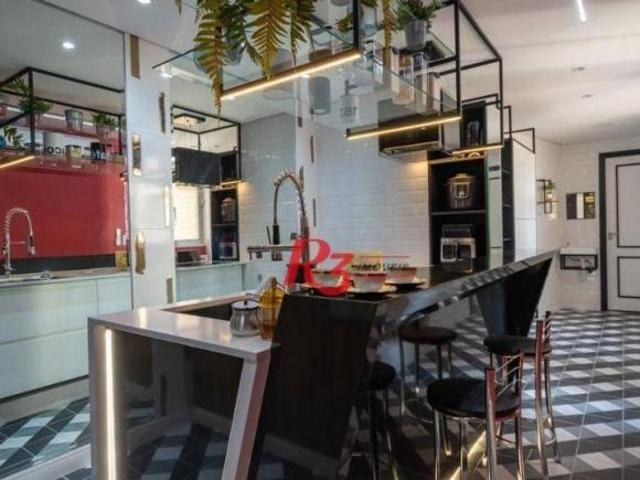 Apartamento Amplo com Design Premiado de Frente para o Mar no Gonzaga