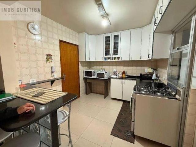 Apartamento amplo com elevador, próximo ao Palladium