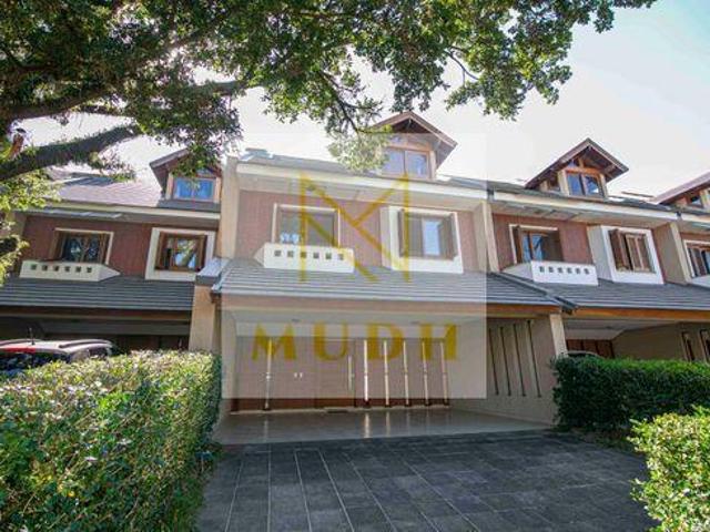 APARTAMENTO AMPLO COM SACADA NO BAIRRO SANTANA!
