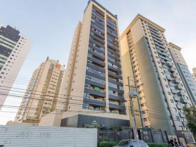 Apartamento amplo com suíte e 3 vagas no Jardim Botânico