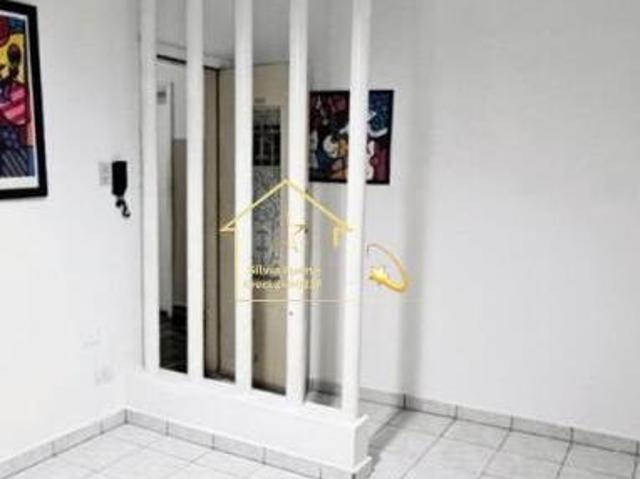 Apartamento Amplo com Potencial para 3 Dormitórios – Centro de São Vicente