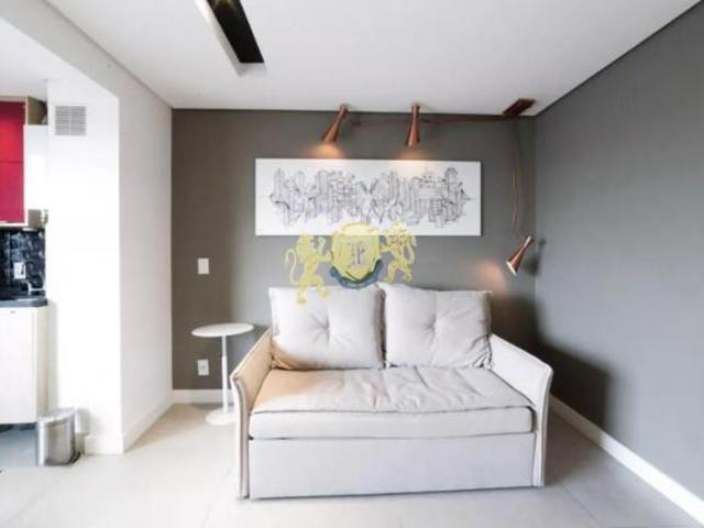 Apartamento amplo com varanda para venda no Campo Belo Stay Aeroporto